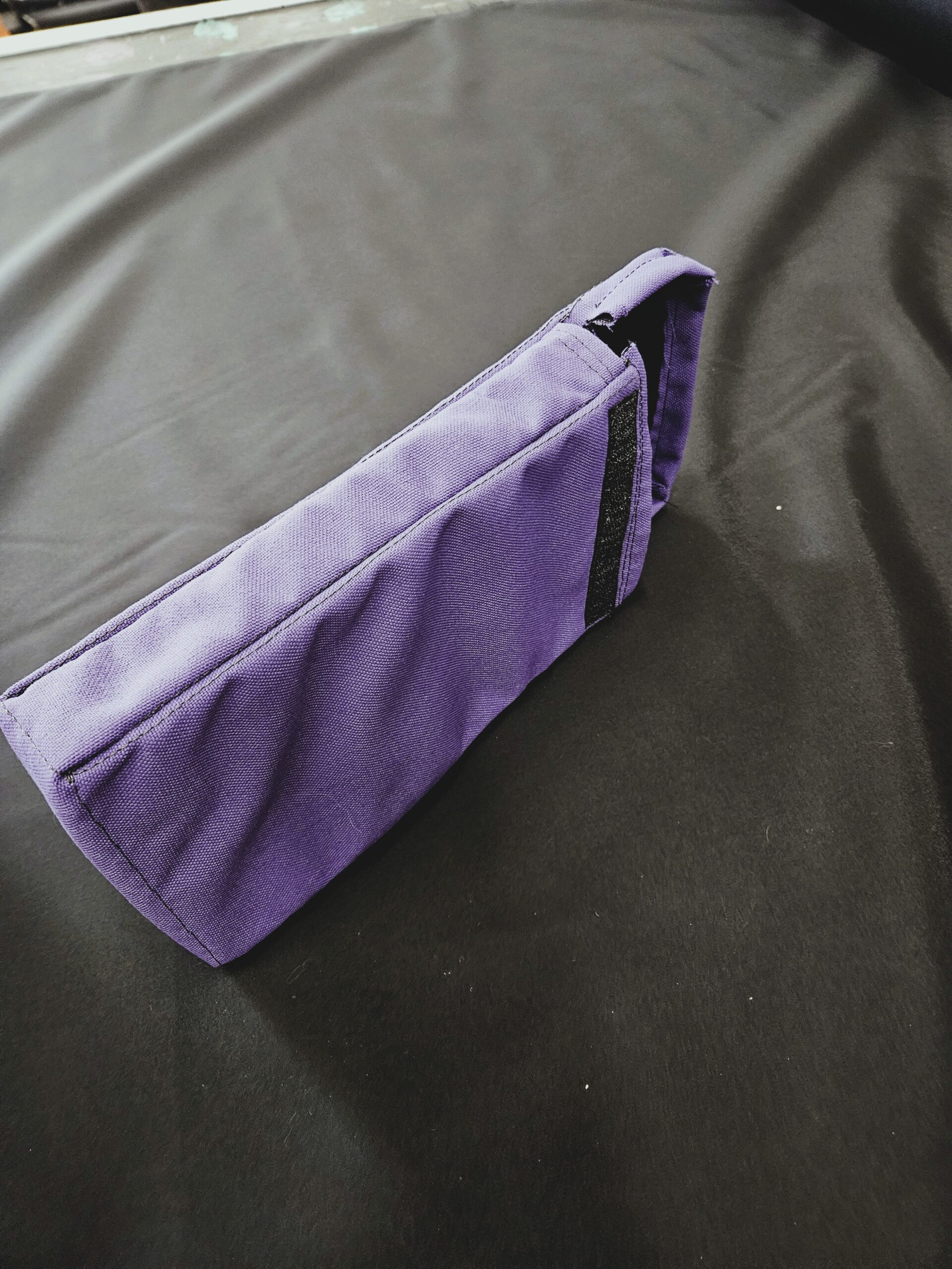Multi-Use Heated Pouch - Tundra Electronics